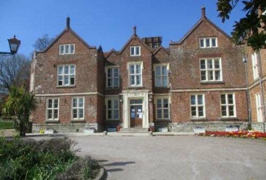 Expert Legal Assistance | Forest Gate Police Station - Defence Lawyers